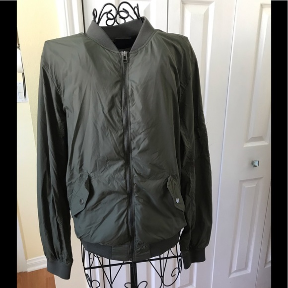 H&M | Jackets & Coats | Hm Logg Mens Jacket Military Green Windbreaker ...